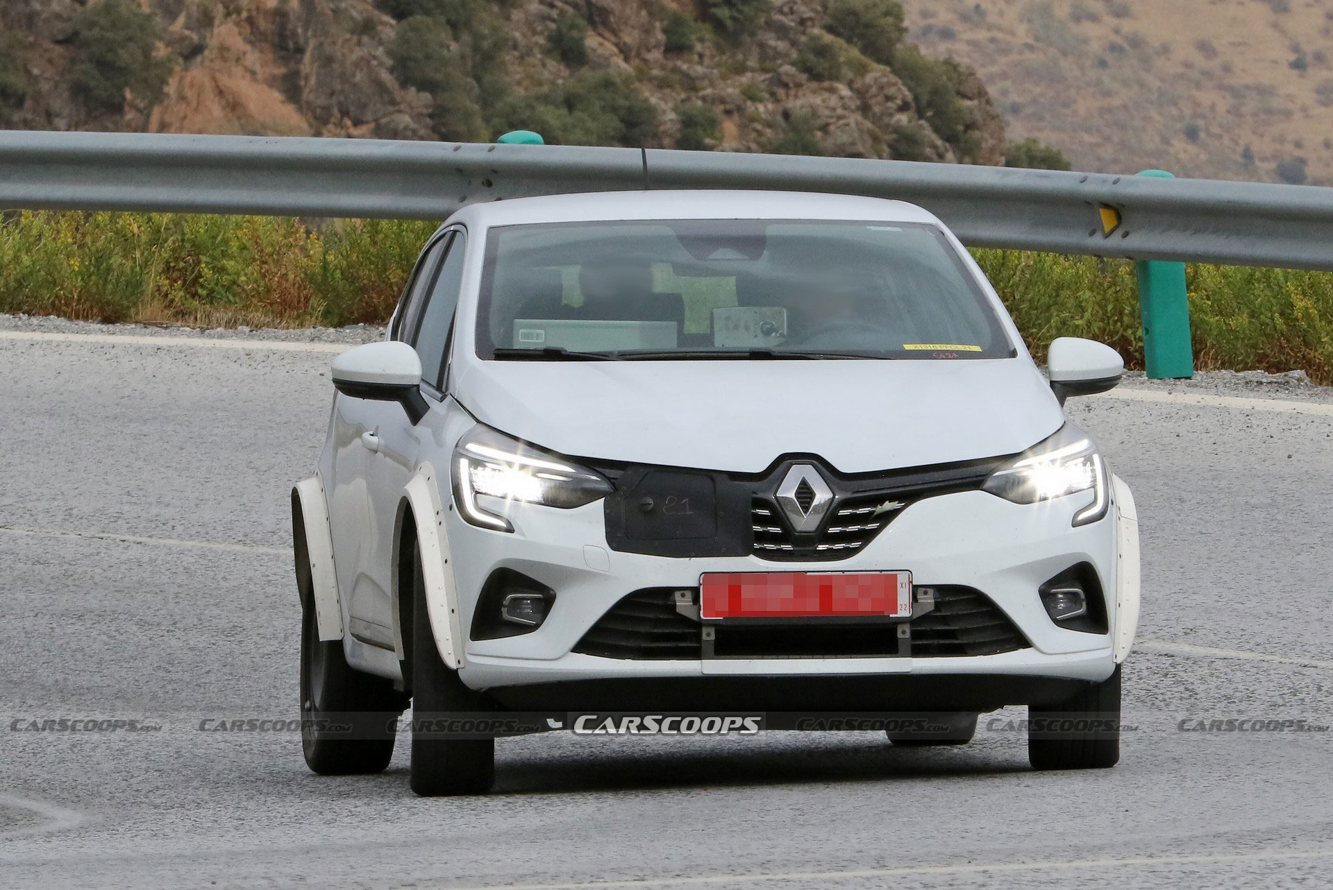2024 Renault 5 Mule Spied, Previews An Affordable Electric City Car ...