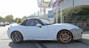 Next-Gen 2025 Mazda MX-5 Miata Mule Spied, Should Combine Fun With ...