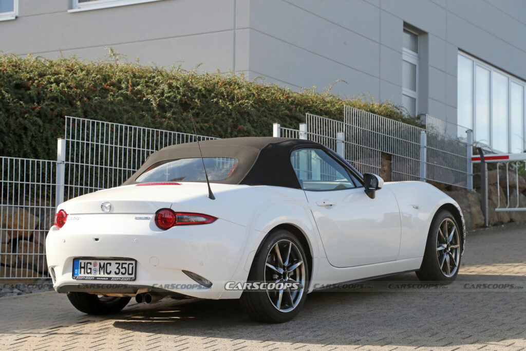 Next-Gen 2026 Mazda MX-5 Miata Mule Spied, Should Combine Fun With Efficiency | Carscoops