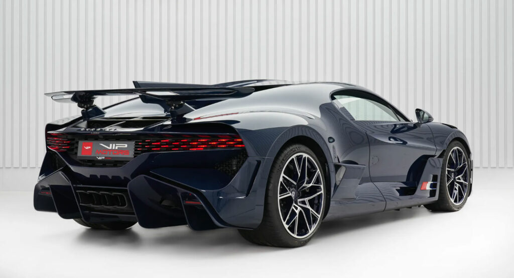 This Stunning Bugatti Divo Has Never Been Driven, Comes With A $10 ...