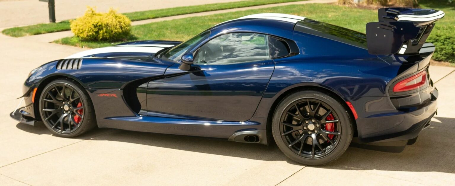 We Can’t Get Enough Of This 2016 Dodge Viper ACR Extreme | Carscoops