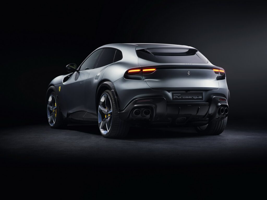 Ferrari’s First Family Car Is The 715-HP V12 Purosangue Crossover ...