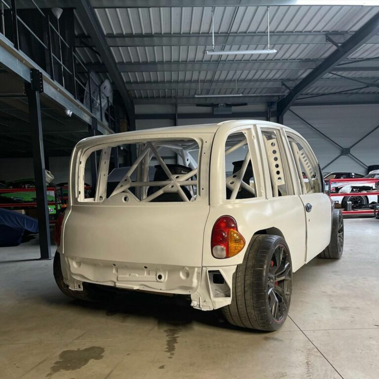 Crazy Fiat Multipla With Wide Bodykit And 1,000-HP V8 Is Coming To 2022 ...