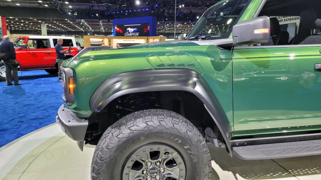 2022 Ford Bronco Raptor Proves To Be A Showstopper In Detroit | Carscoops