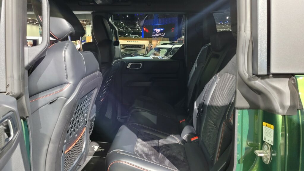 2022 Ford Bronco Raptor Proves To Be A Showstopper In Detroit | Carscoops