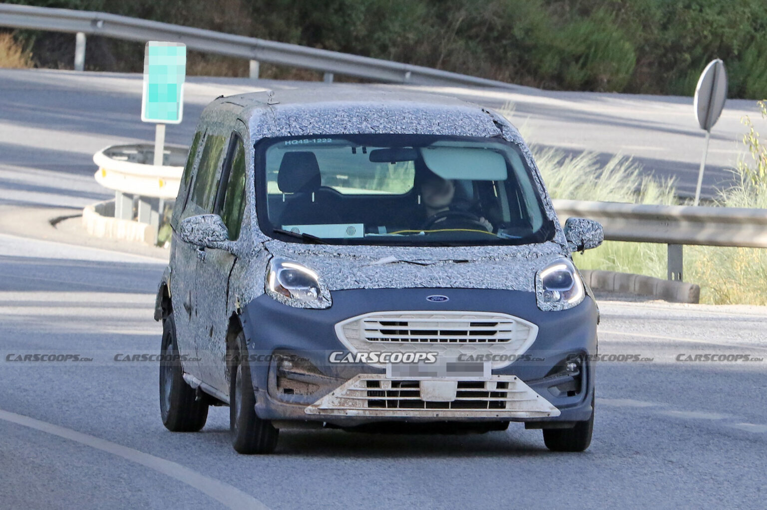 2024 Ford Transit / Tourneo Courier Mule Spotted With Puma Headlights ...