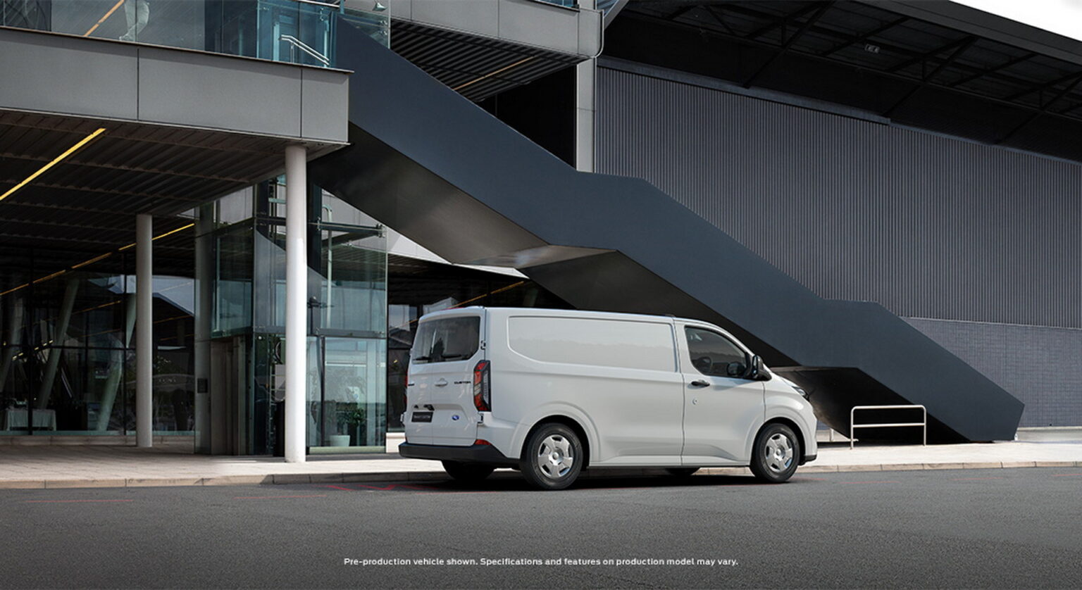 2024 Ford Transit Custom Revealed With Diesel, PHEV, And EV Powertrain ...