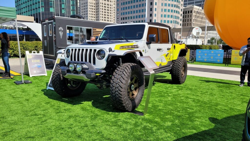 Two Jeep Easter Safari Concepts Showcase Their Off-Road Chops | Carscoops