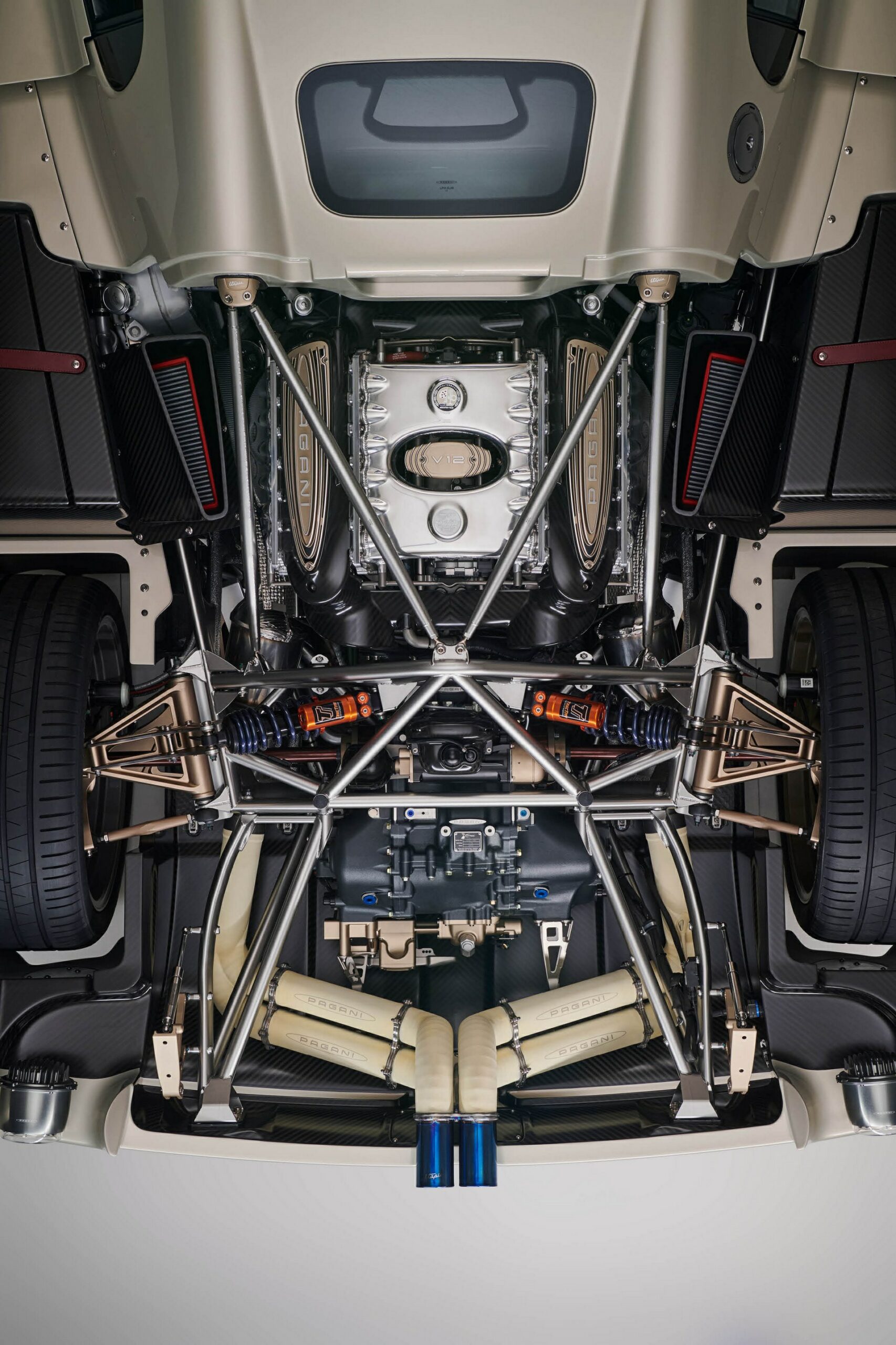 New Pagani Utopia Is 852-HP Of Manual-Shift Hypercar Heaven | Carscoops
