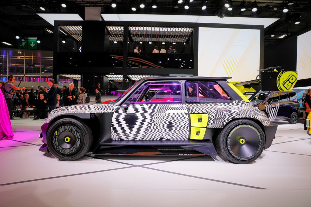 Renault R5 Turbo 3E Is A Modern EV Take On The Homologation Special ...