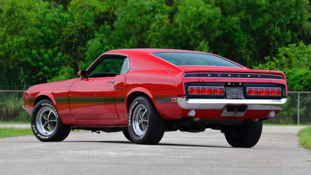 Carroll Shelby’s Personal GT500 Was Once Owned By Superman’s Boss ...