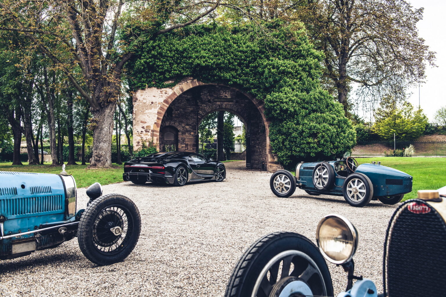 Exquisite Collection Of Classic Bugatti Grand Prix Racers Returns To ...