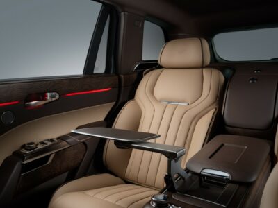 Aurus Komendant Debuts As A Russian Ultra-Luxury SUV With Four-Seats ...