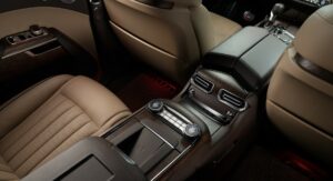 Aurus Komendant Debuts As A Russian Ultra-Luxury SUV With Four-Seats ...