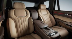 Aurus Komendant Debuts As A Russian Ultra-Luxury SUV With Four-Seats ...