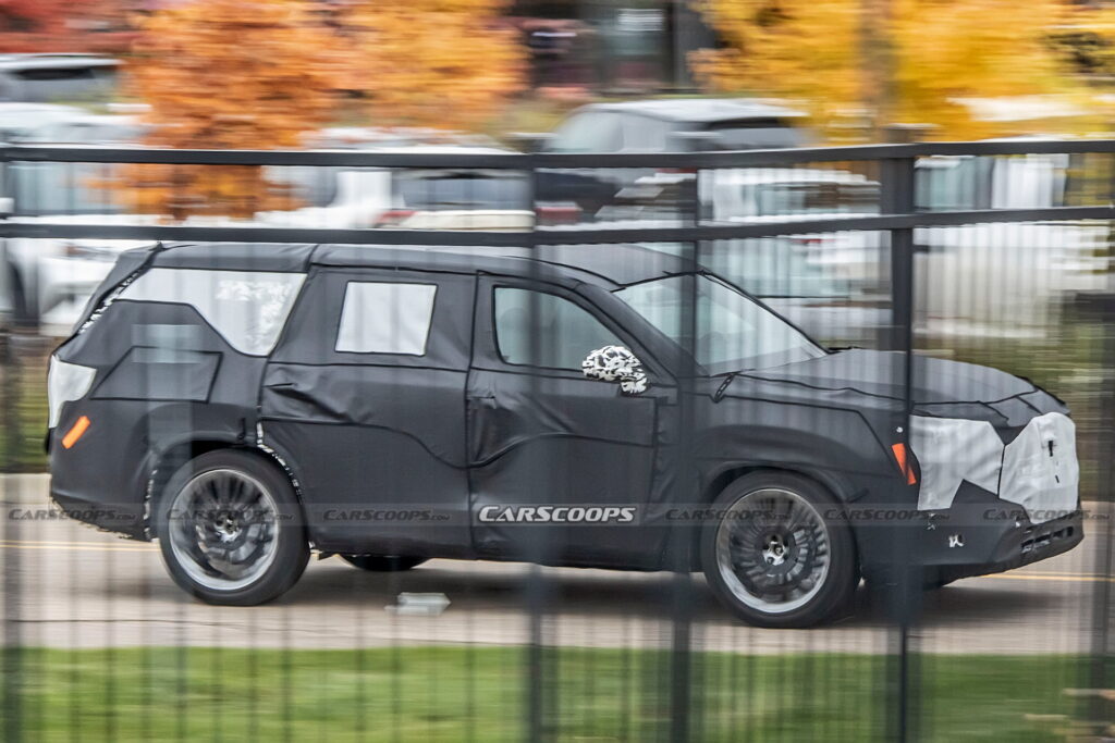 Bigger, Longer 2024 Toyota Grand Highlander Spied Testing In Michigan ...