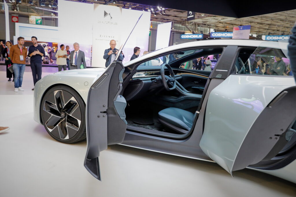 $118,000 Hopium Machina Hydrogen EV Can Complete A Refill In 3 Minutes ...