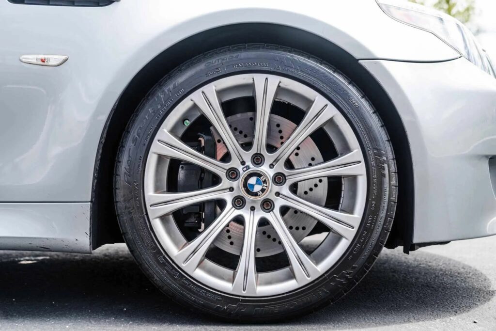 Buying This BMW M5 Will Get You One Of The Last Great V10s | Carscoops