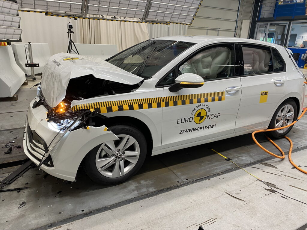 BYD’s ATTO 3 Electric SUV Scores A 5-Star Rating In Latest Euro NCAP ...