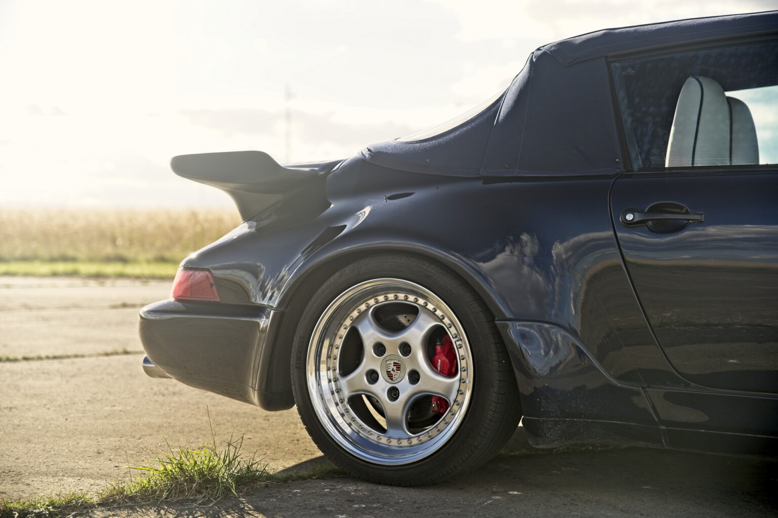 Everrati’s Electric Porsche 964 Widebody Cabriolet Blends Open-Air ...