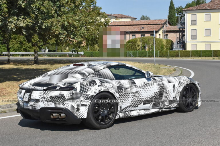 Hiding Under This Wonky V12 Ferrari Roma Mule Is The 812’s Successor ...