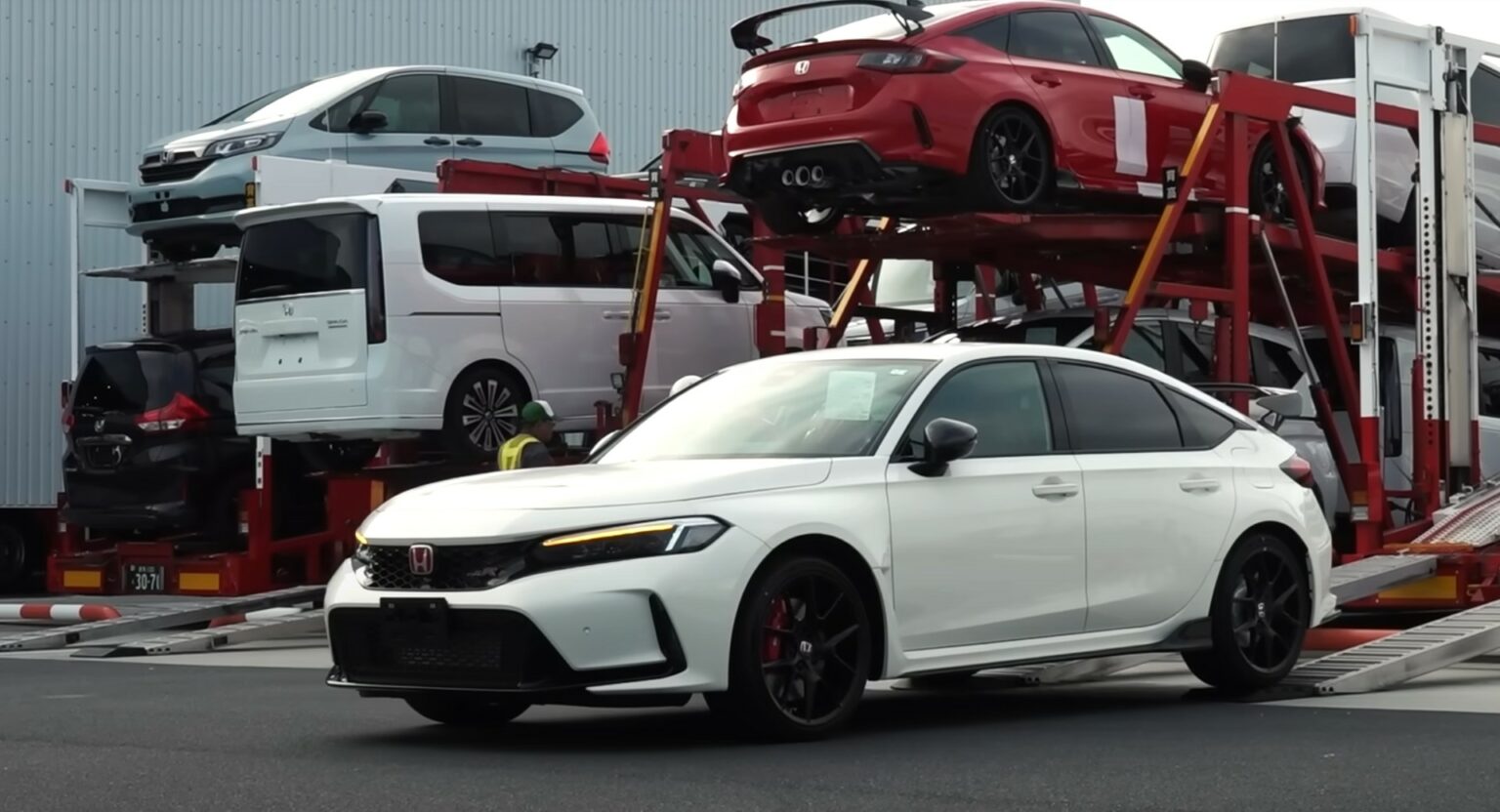 Here’s How Honda Builds The New 2023 Civic Type R In Japan | Carscoops