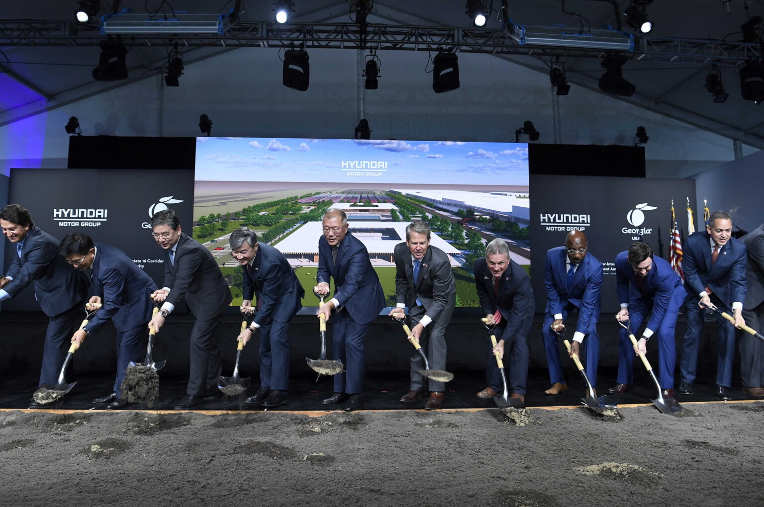 Hyundai Begins Work On $5.5 Billion U.S. Plant That Will Build EVs By ...