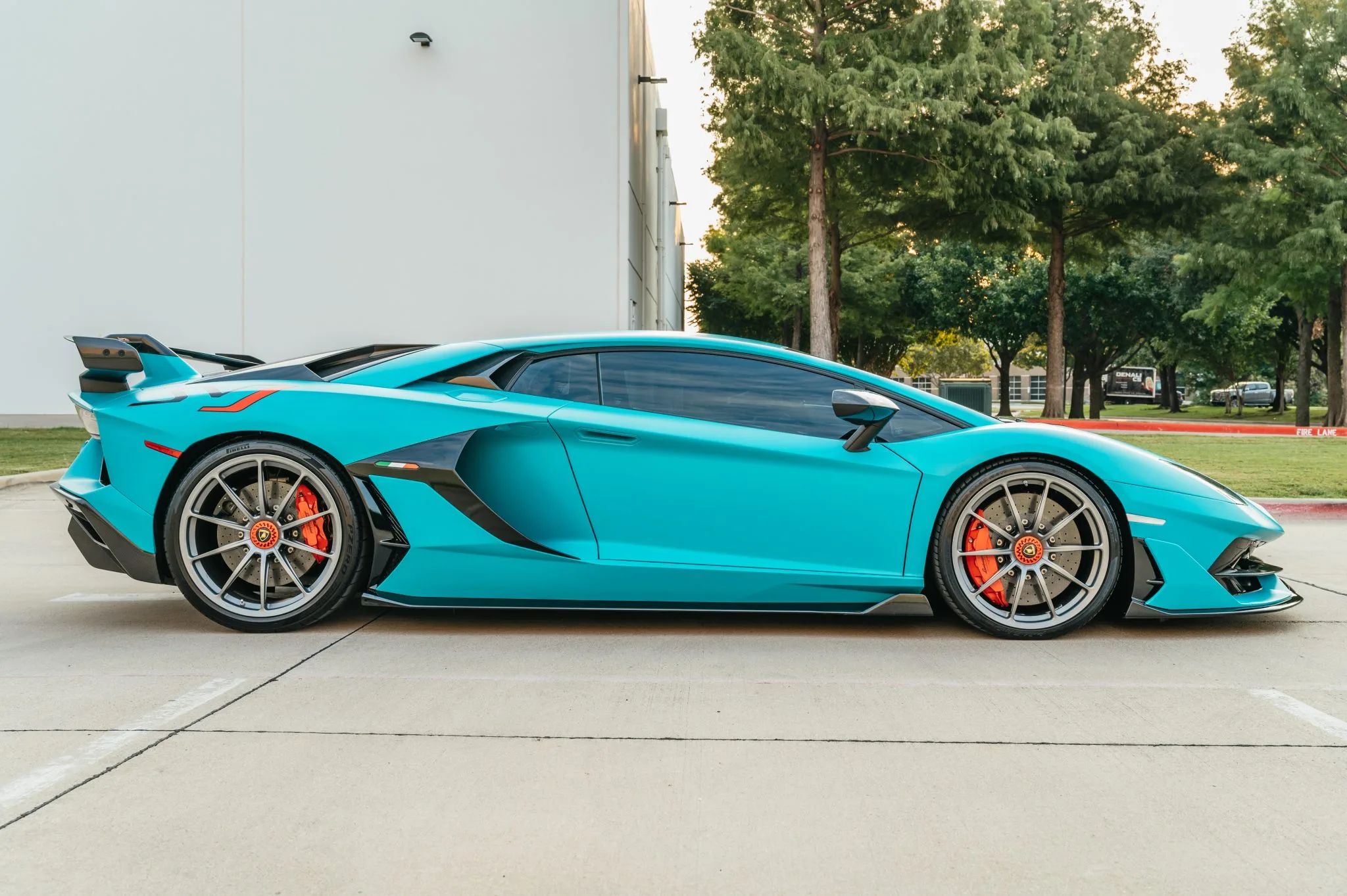 Bright Blue Lamborghini Aventador SVJ Is Just About Perfect | Carscoops