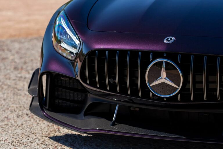 Deep Purple Mercedes-AMG GT R Pro Laden With Carbon Looks Near Perfect ...