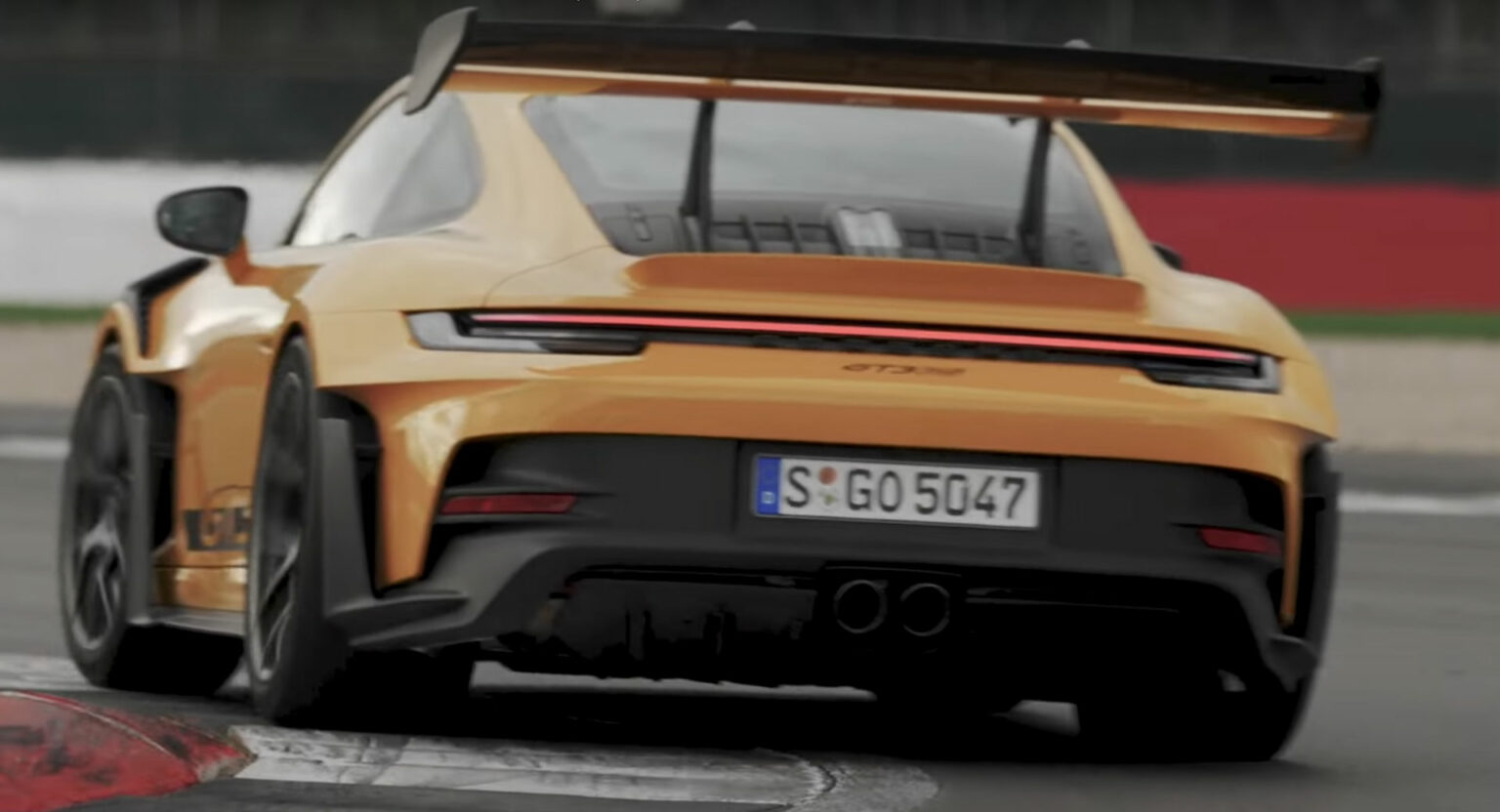 New Porsche 911 GT3 RS Feels Like A Proper Race Car, Says Chris Harris ...