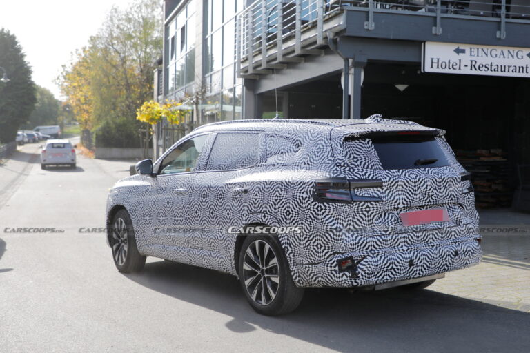Stretched Renault Austral Spotted Again, Set To Replace The Espace ...