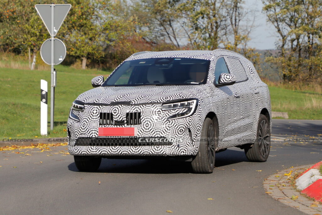 Stretched Renault Austral Spotted Again, Set To Replace The Espace ...