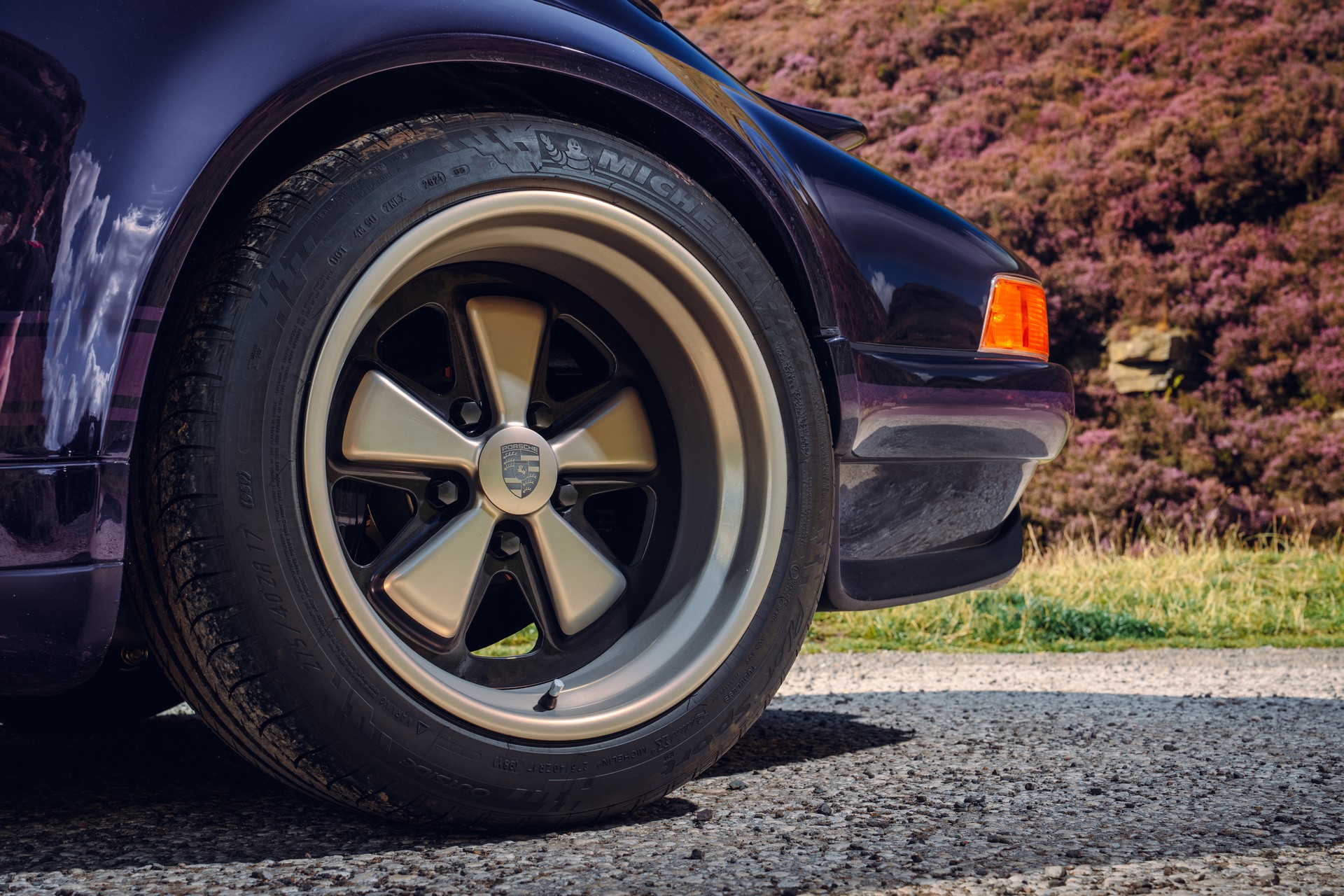 Theon Design’s Latest Porsche 911 Has Carbon Body And Screaming 4.0 ...