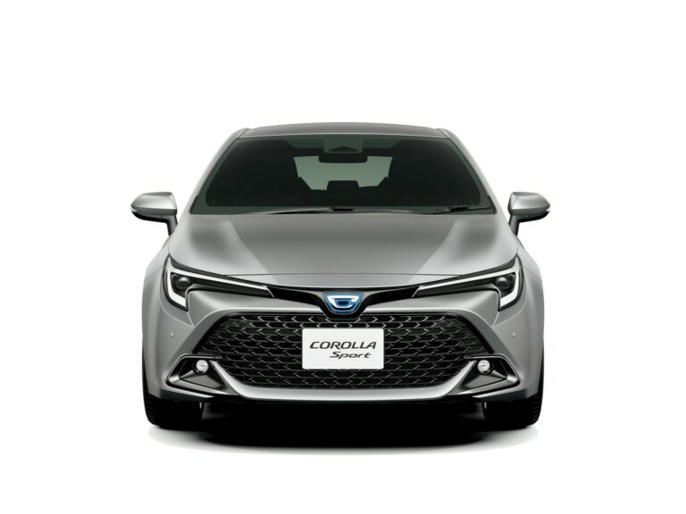 Toyota Corolla Range Updated With New Powertrains And Safety Tech In ...