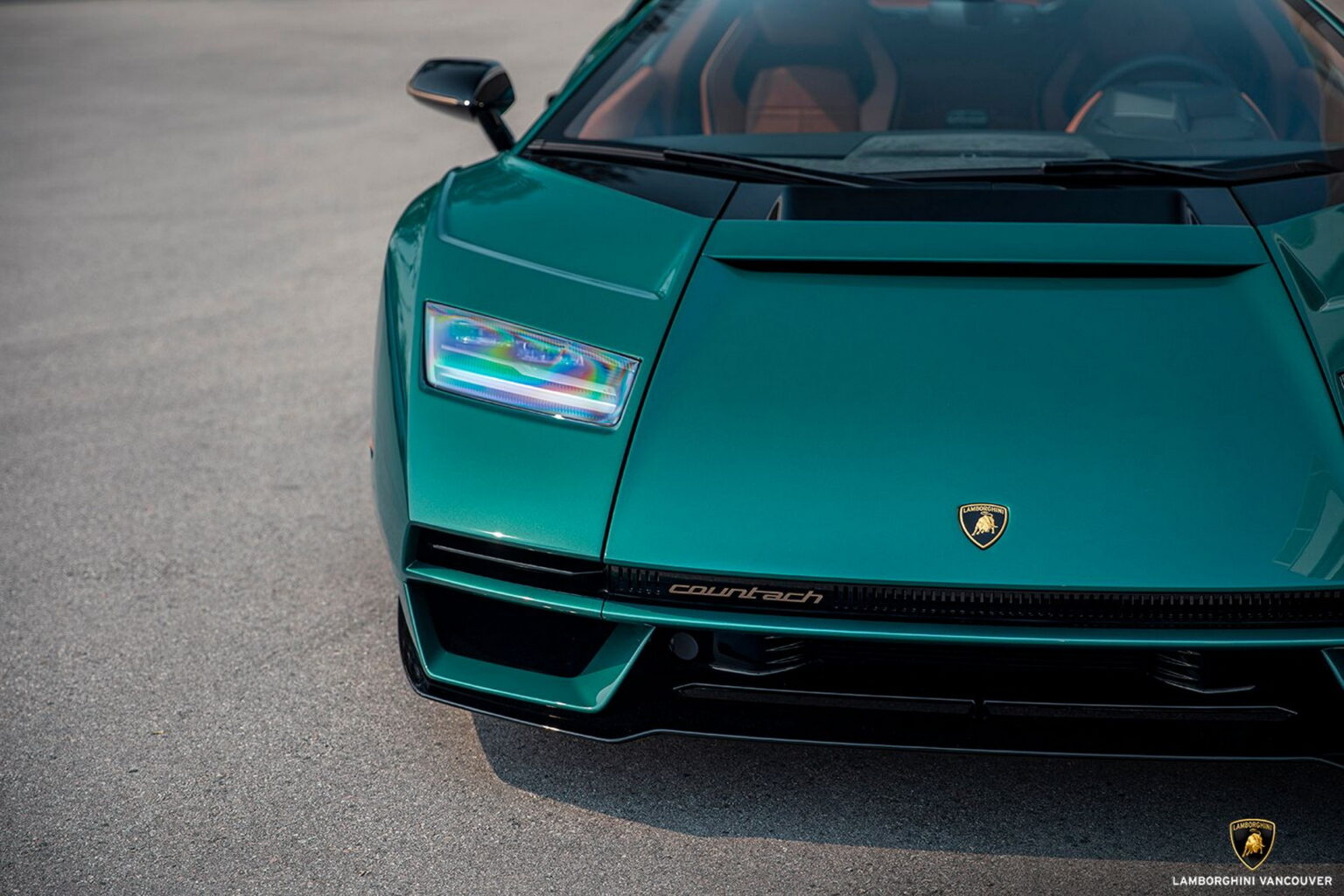 Lamborghini Countach LPI 800-4 In Verde Abete With Bronze Wheels Will ...