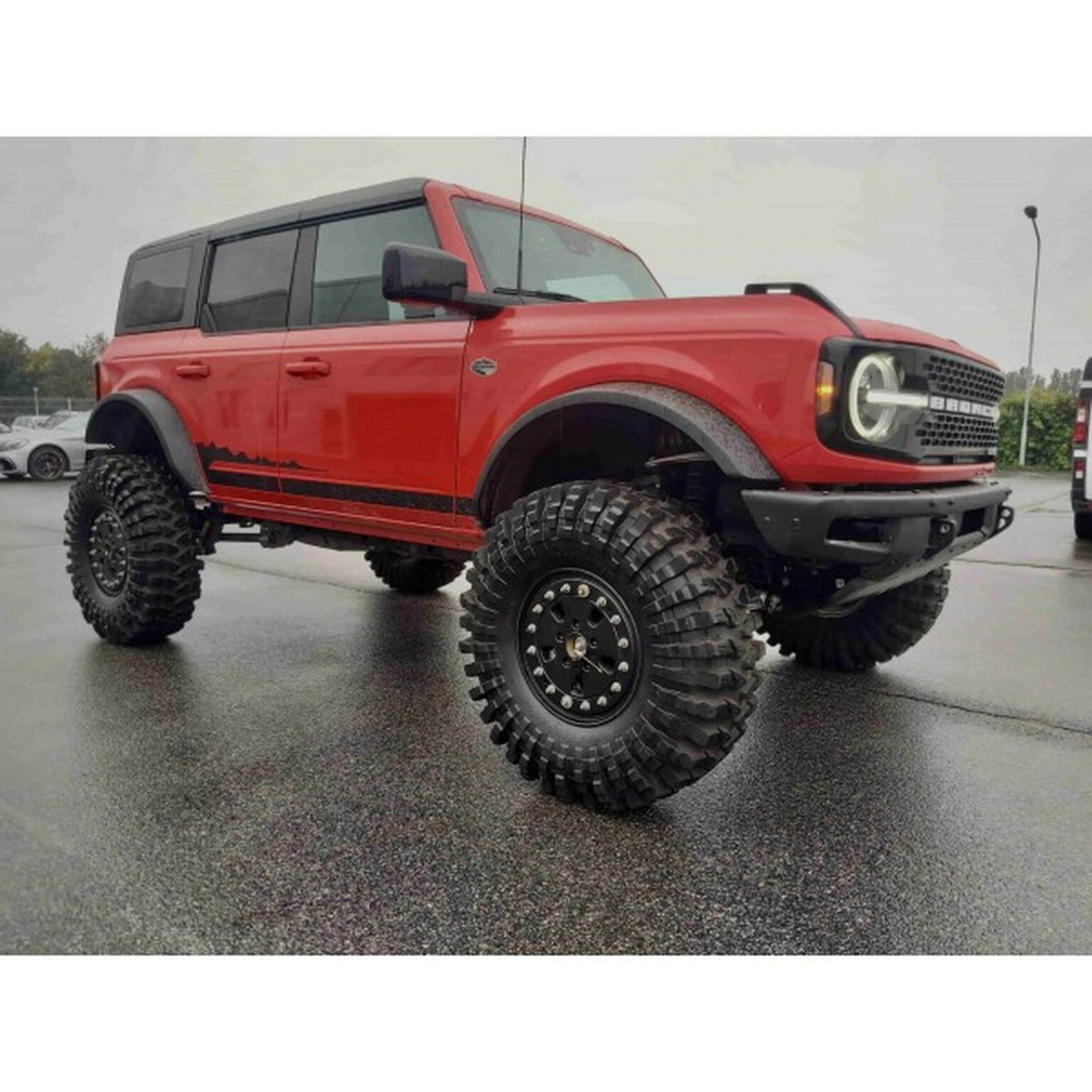 Ukrainian $16,000 Portal Axle Kit Will Let Your Ford Bronco Look Down ...