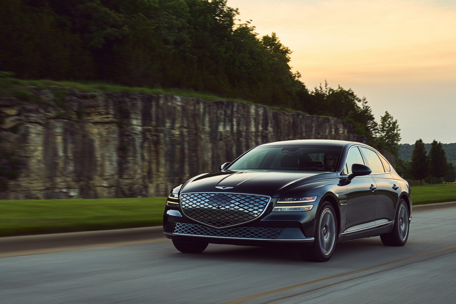 Genesis Offers Dealer Employees Up To $14,000 Discounts To Buy Its EVs ...