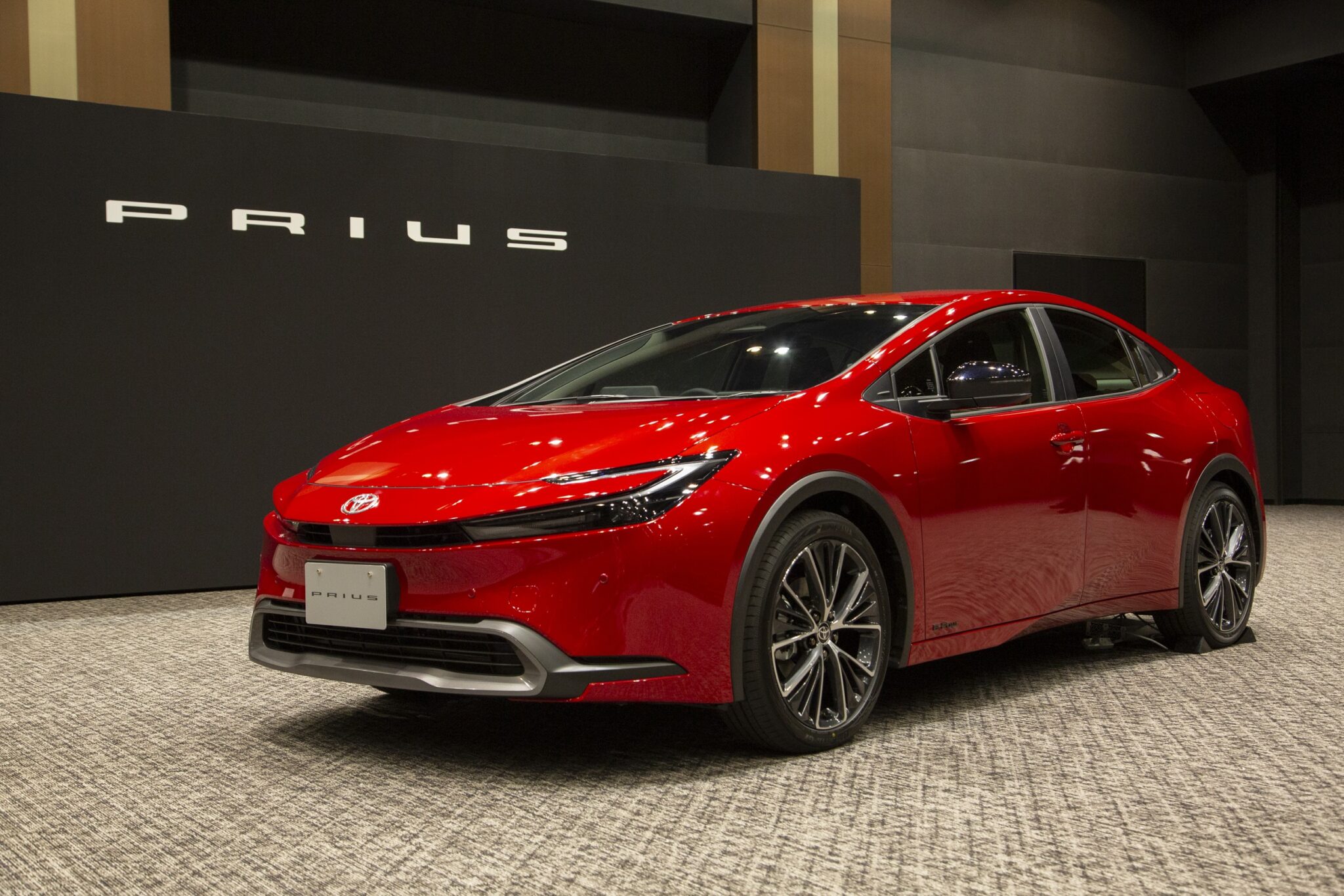 2023 Toyota Prius Is The Best Looking Ever, And The 220 HP Prime Is The ...
