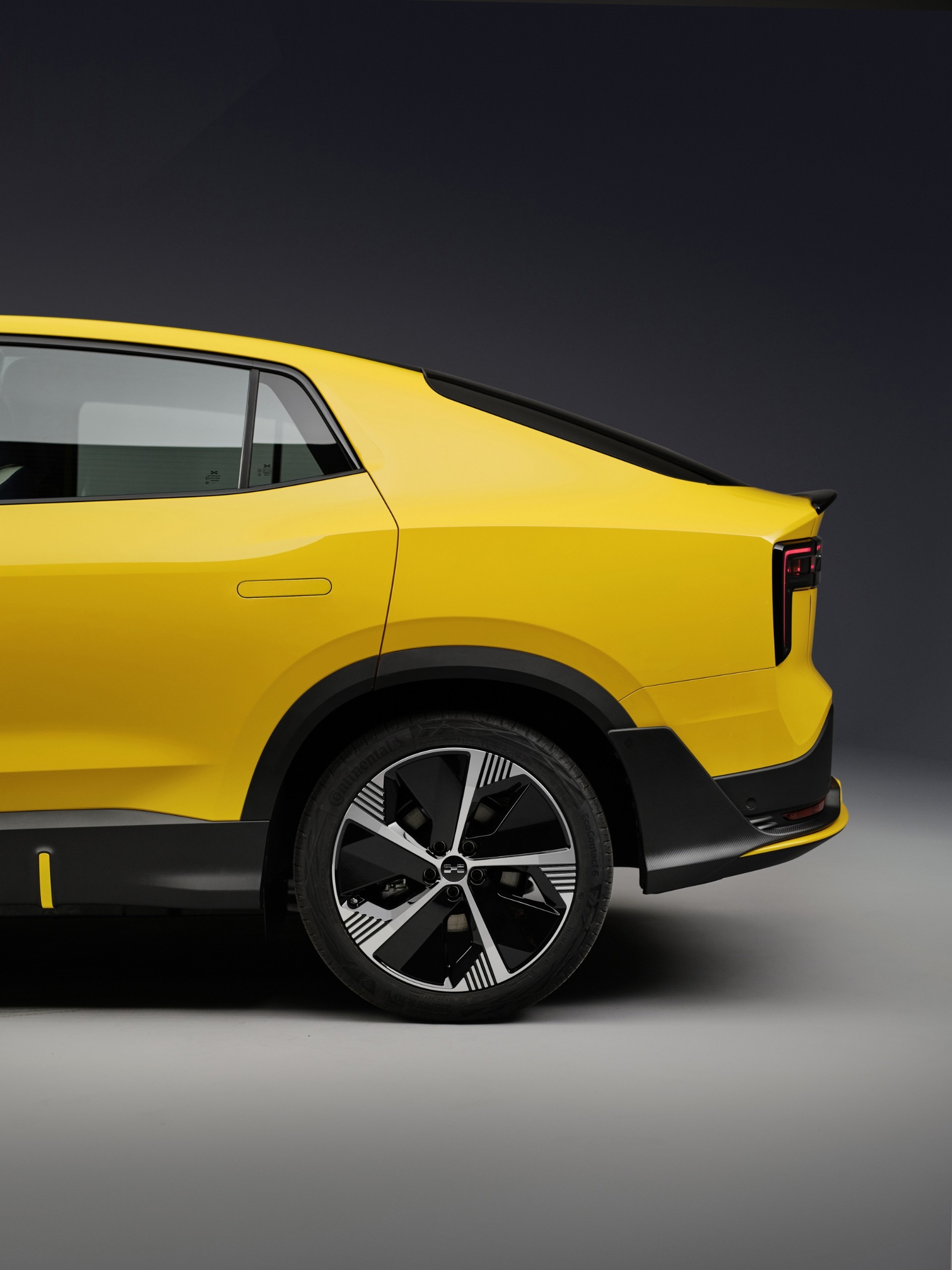 Electric Aiways U6 Lands In Germany From €41,001 To Rival VW’s ID.5 ...