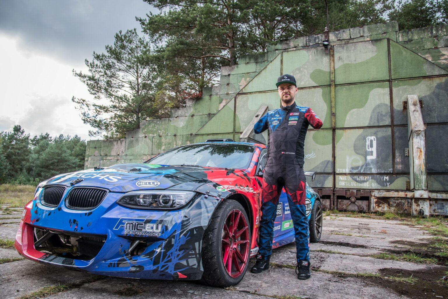 Polish Racer Performs Record Breaking 144 MPH Drift In 1,000 HP BMW ...
