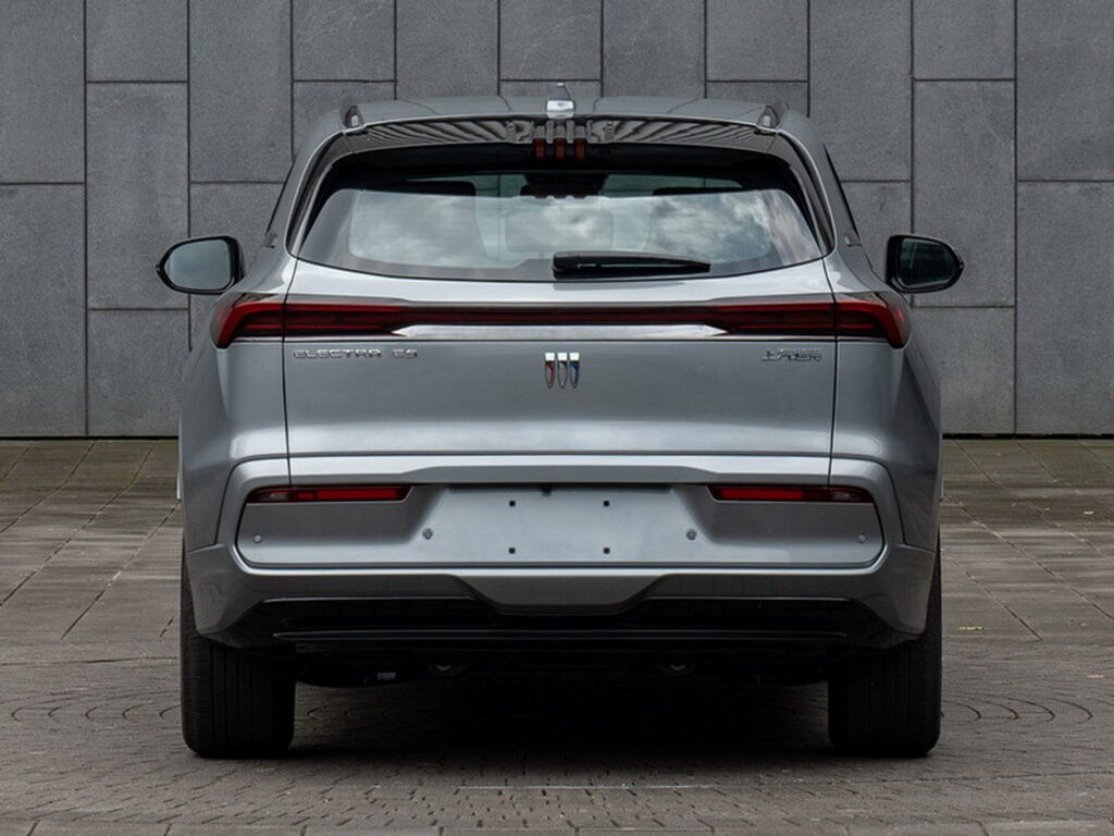 New Buick Electra 5 EV Breaks Cover Completely Undisguised In China ...