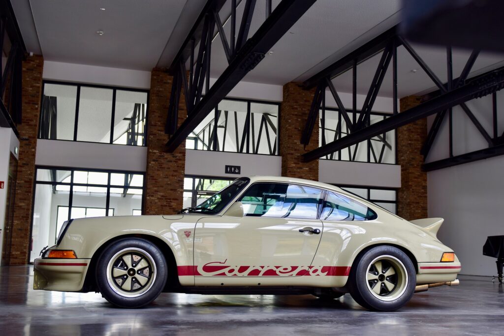 DP Motorsport Has Created The Porsche 964 911 Of Our Dreams | Carscoops
