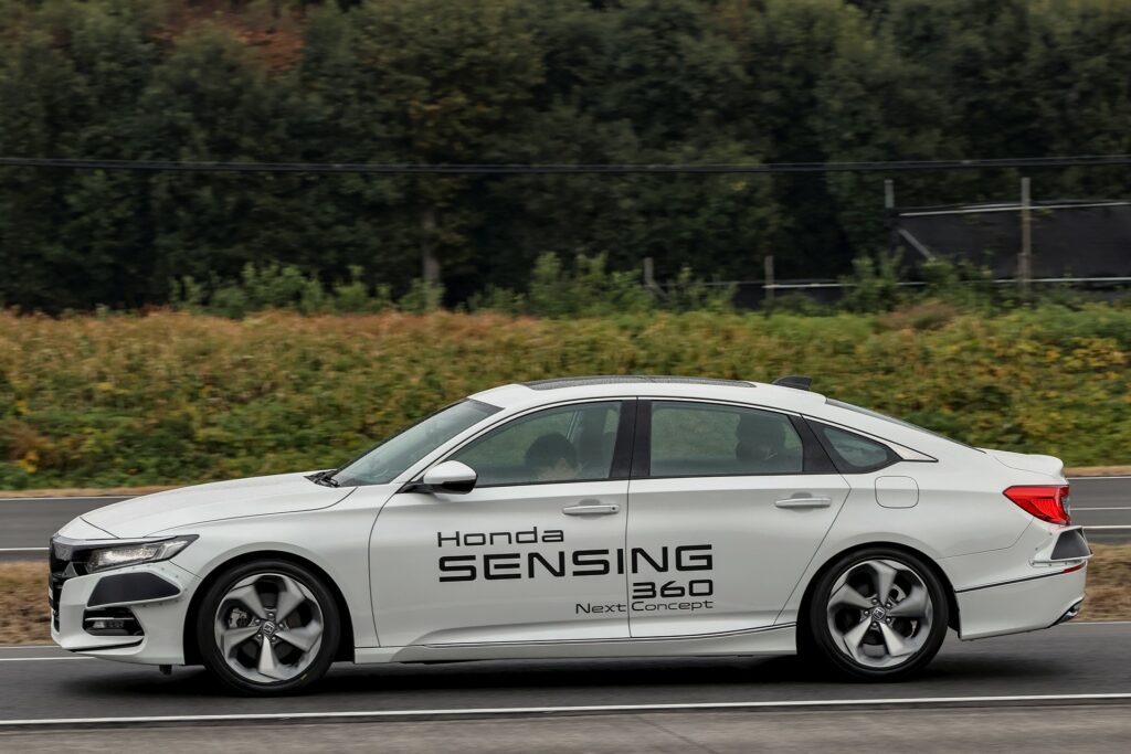 Honda Unveils Next-Gen Driver Assistance Tech, Will Embrace Hands-Free ...