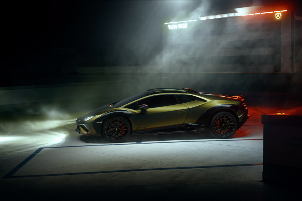 602-HP Lamborghini Huracan Sterrato Crossover Is Limited To 162 Mph ...