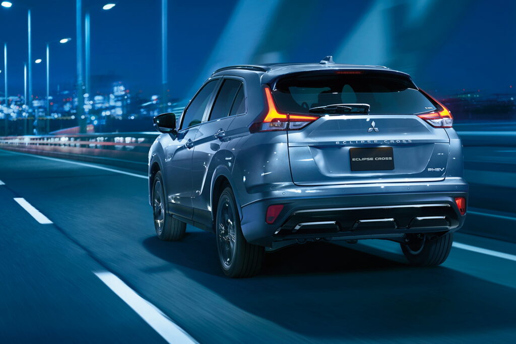 Mitsubishi Eclipse Cross Gains More Features And A Stealthy Black ...