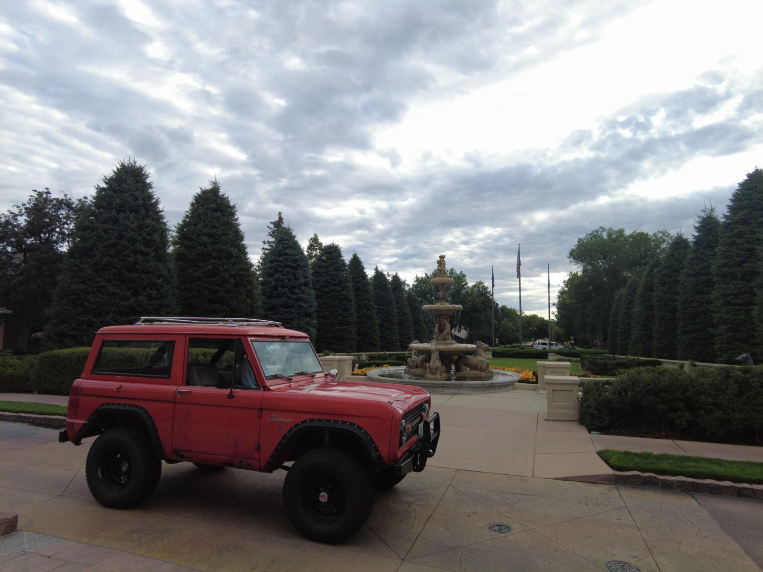 One Man And The Ford Bronco He’s Built Over A Lifetime | Carscoops