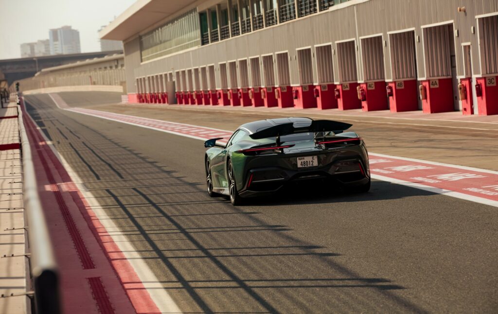 Pininfarina Battista Sets New 0-60 And 0-120 MPH Records During UAE ...