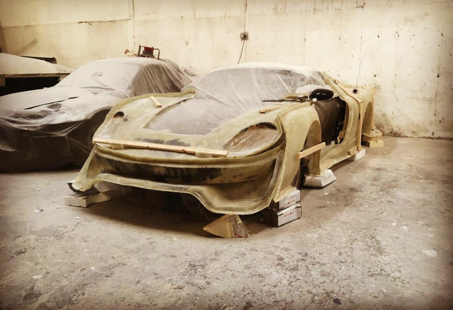 Porsche Boxster GT1 By Vale Automotive Will Be 2 Feet Wider Than Stock ...
