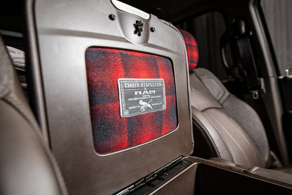 Ram And Chris Stapleton Reveal Retro-Inspired Traveller Truck With Hood ...