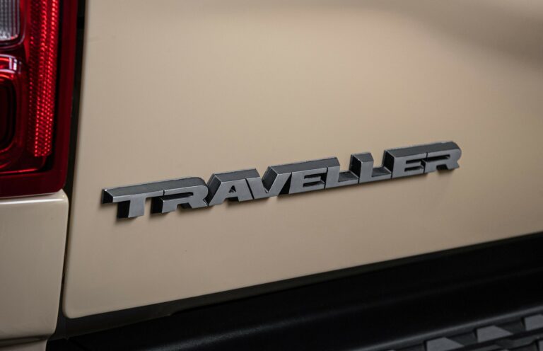 Ram And Chris Stapleton Reveal Retro-Inspired Traveller Truck With Hood ...